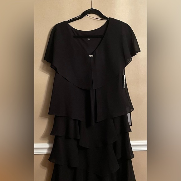 SLNY | Dresses | Nwt Slny Black Dress | Poshmark